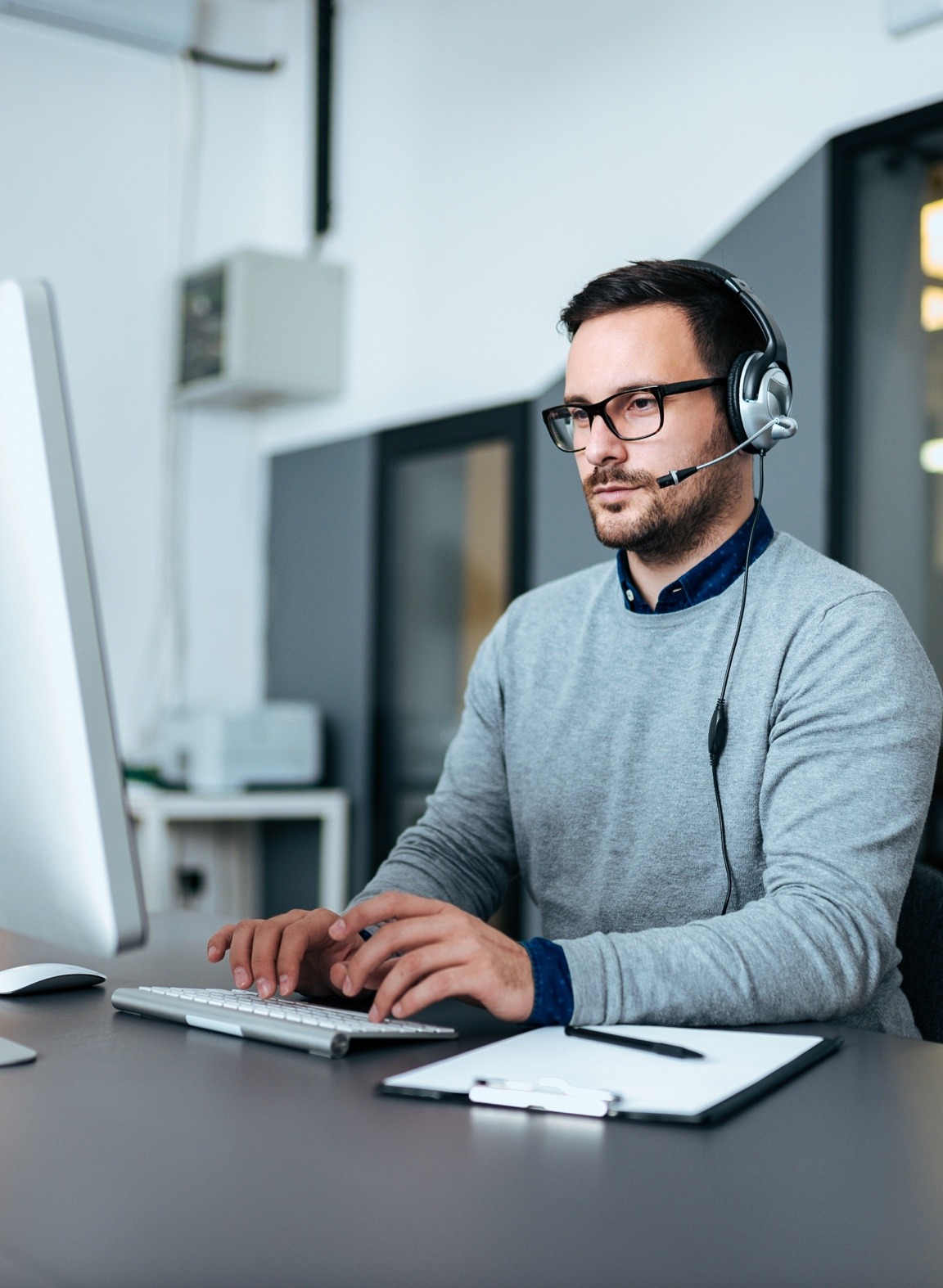 IT Help Desk Support | XPERTECHS